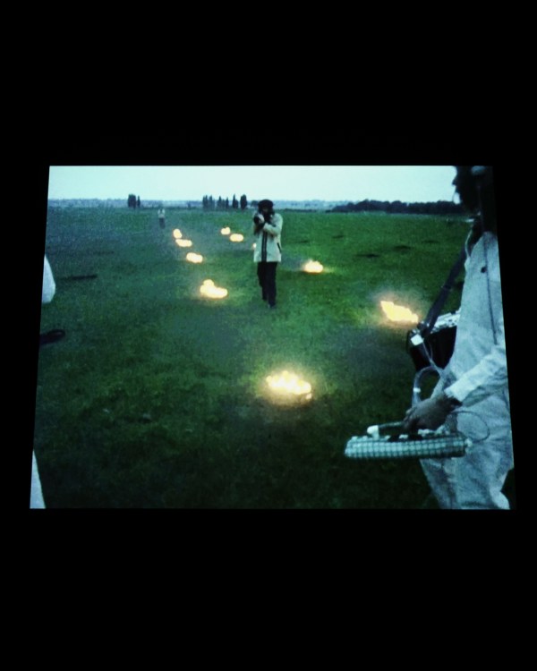 REVIEW | Anthony McCall: Solid Light – Tate Modern – Nigel Ip