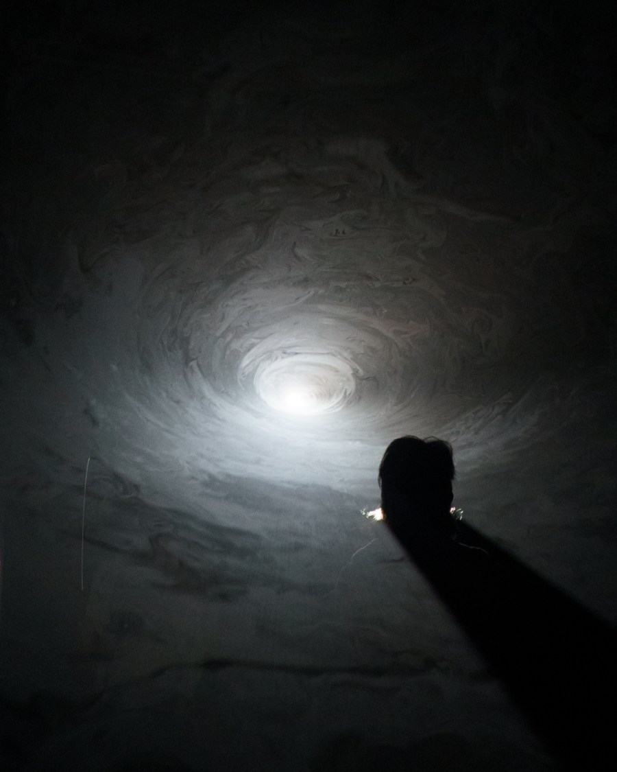 REVIEW | Anthony McCall: Solid Light – Tate Modern – Nigel Ip